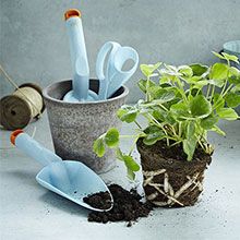 Посадочный инвентарь Fiskars - Купить у Официального Дилера, Цена
